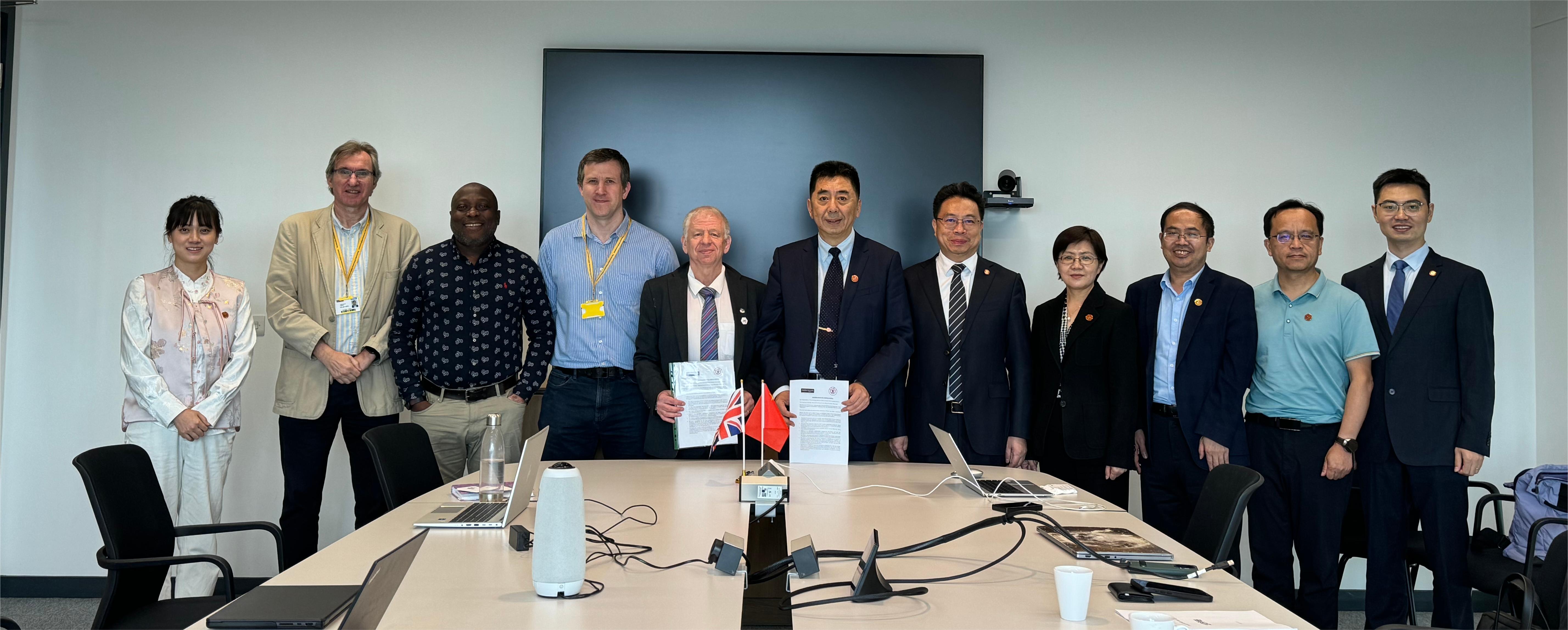 西安交大代表团出访英国 推动学校对英合作交流-西安交通大学新闻网